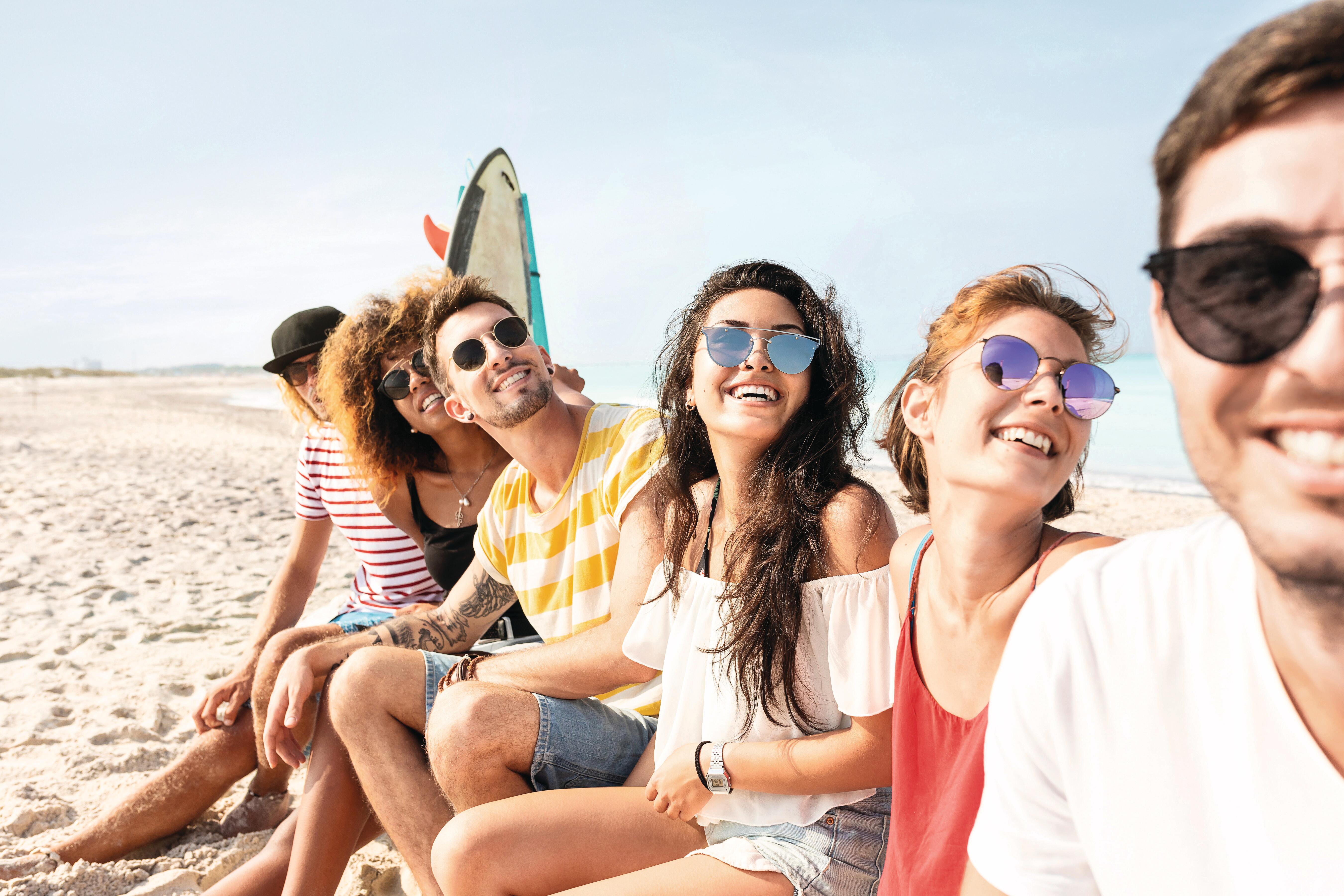 Young Travel Outgoing